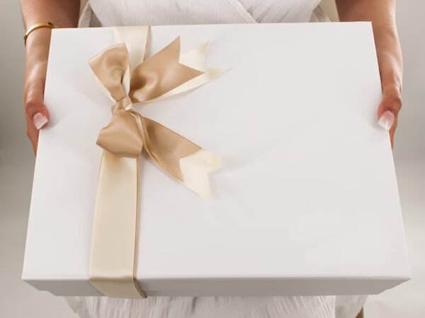 How can large present boxes enhance your gift-giving experience?